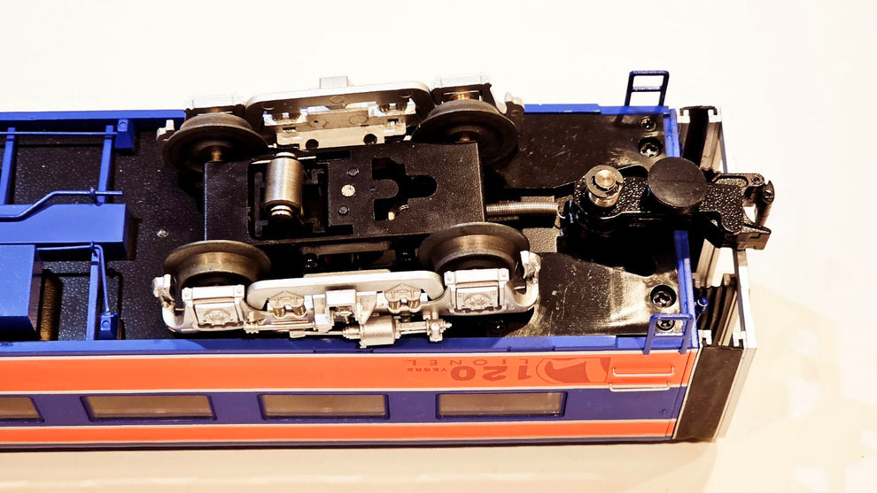 Lionel 2031400 GS-4 120th ANNIVERSARY VISIONLINE W/SEVEN PASSANGER CAR ...