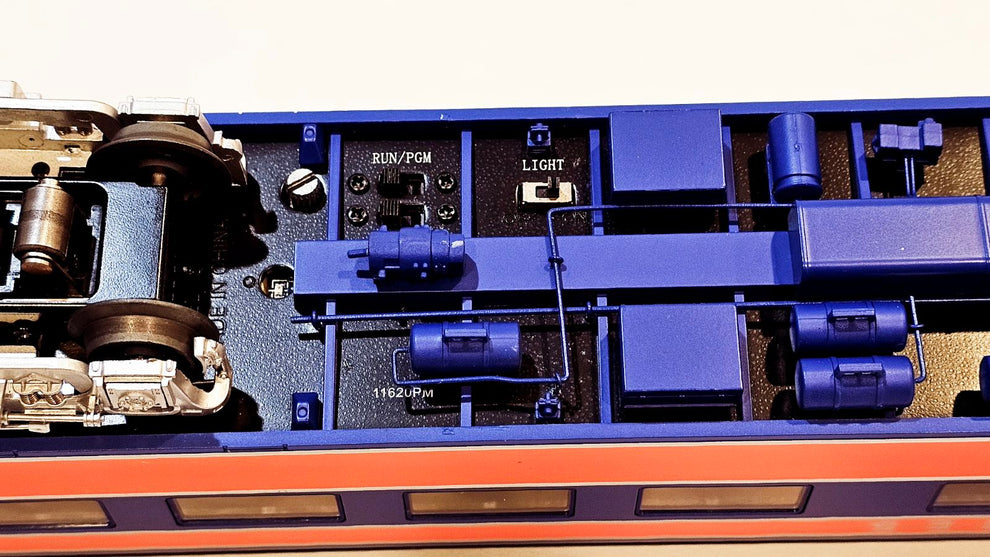 Lionel 2031400 GS-4 120th ANNIVERSARY VISIONLINE W/SEVEN PASSANGER CAR ...